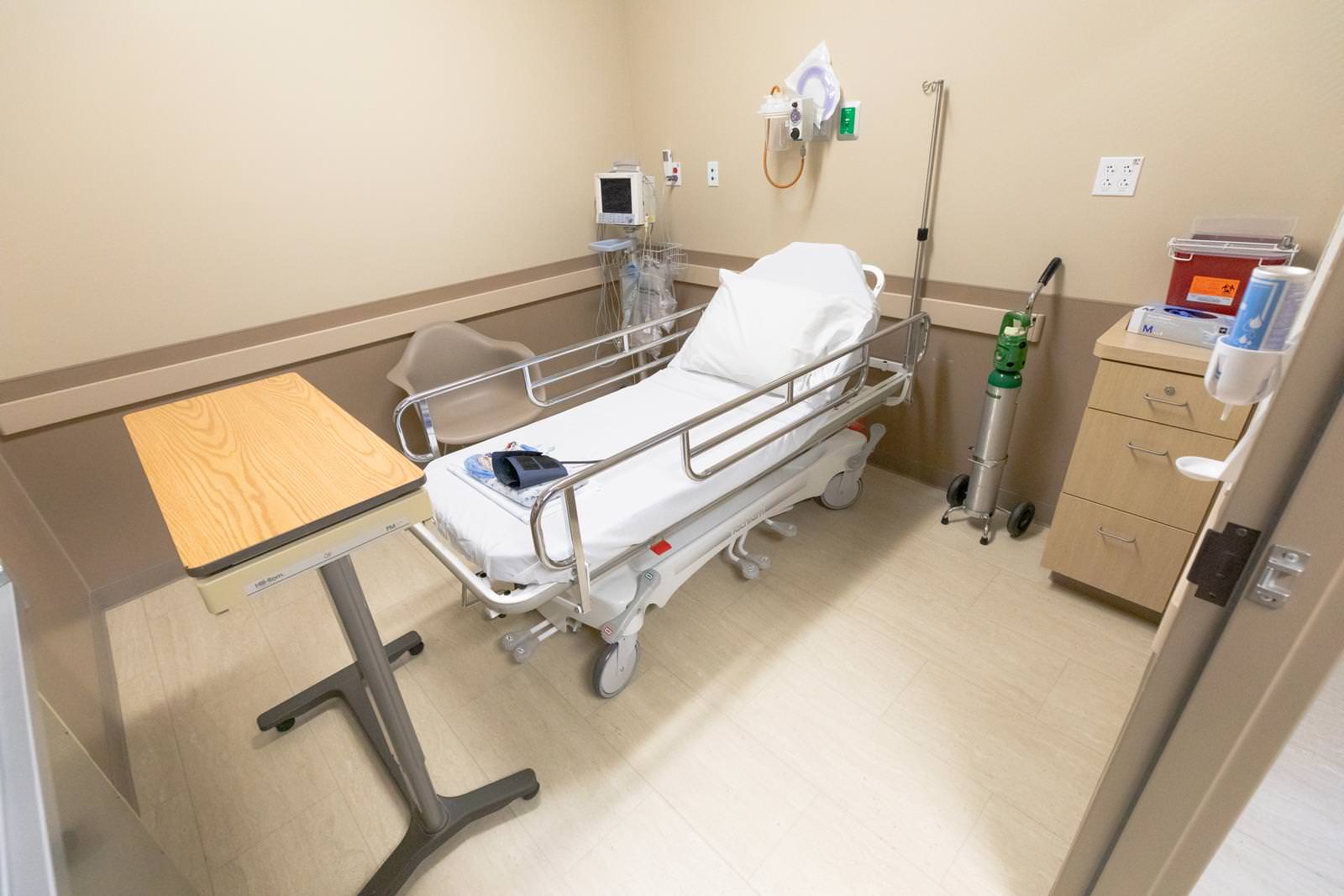 Las Ventanas Surgery Center - Full Service Operating and Surgery Center ...